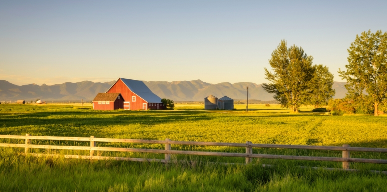 Gobierno busca establecer una política de vivienda rural